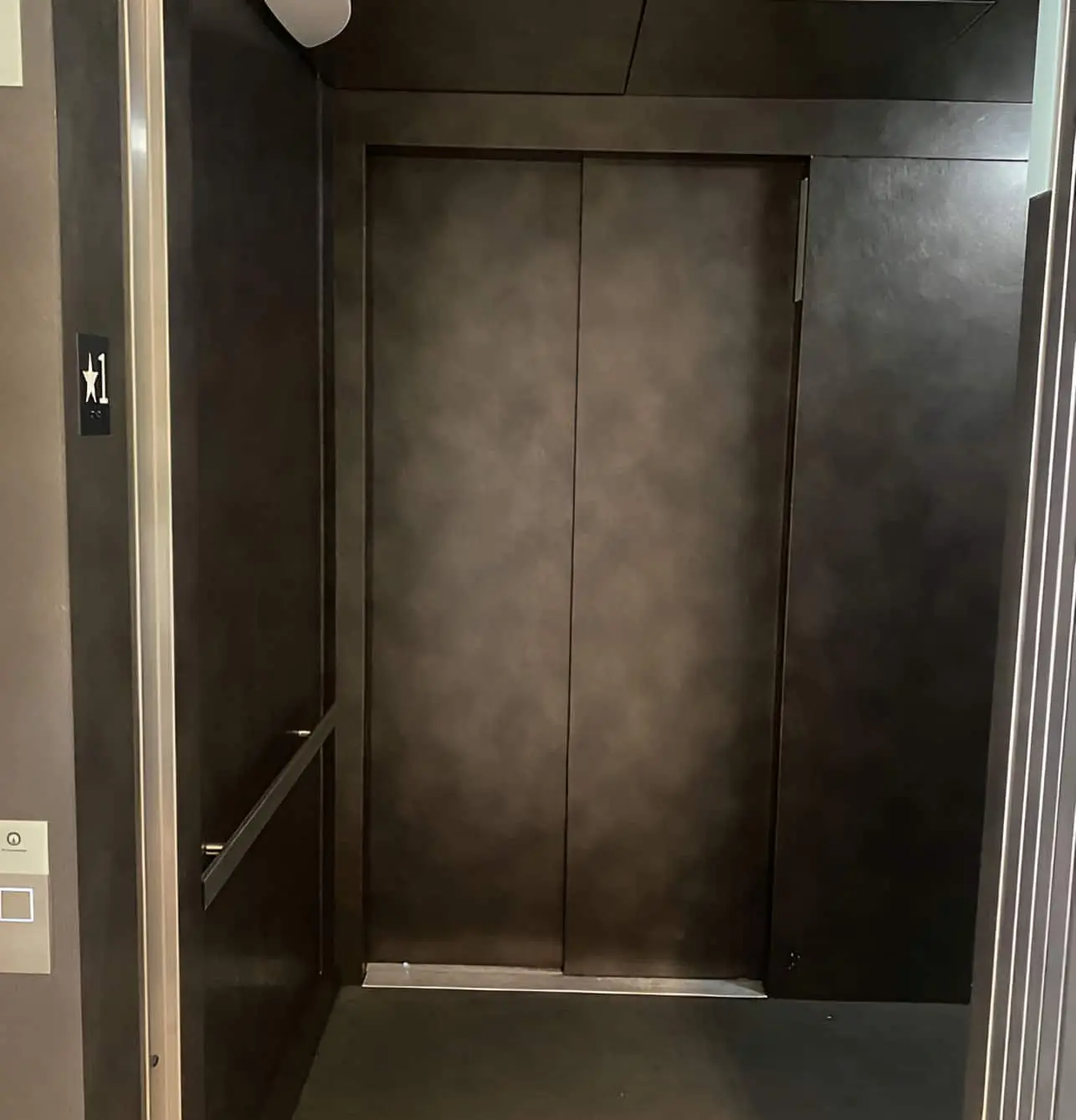 Elevator Wraps Orlando | Resurface Wraps